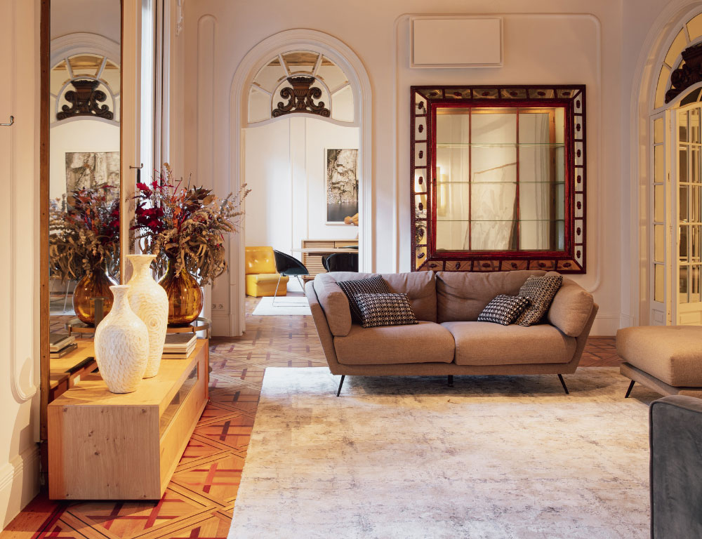 How to Transform a Historic Home into a Modern House